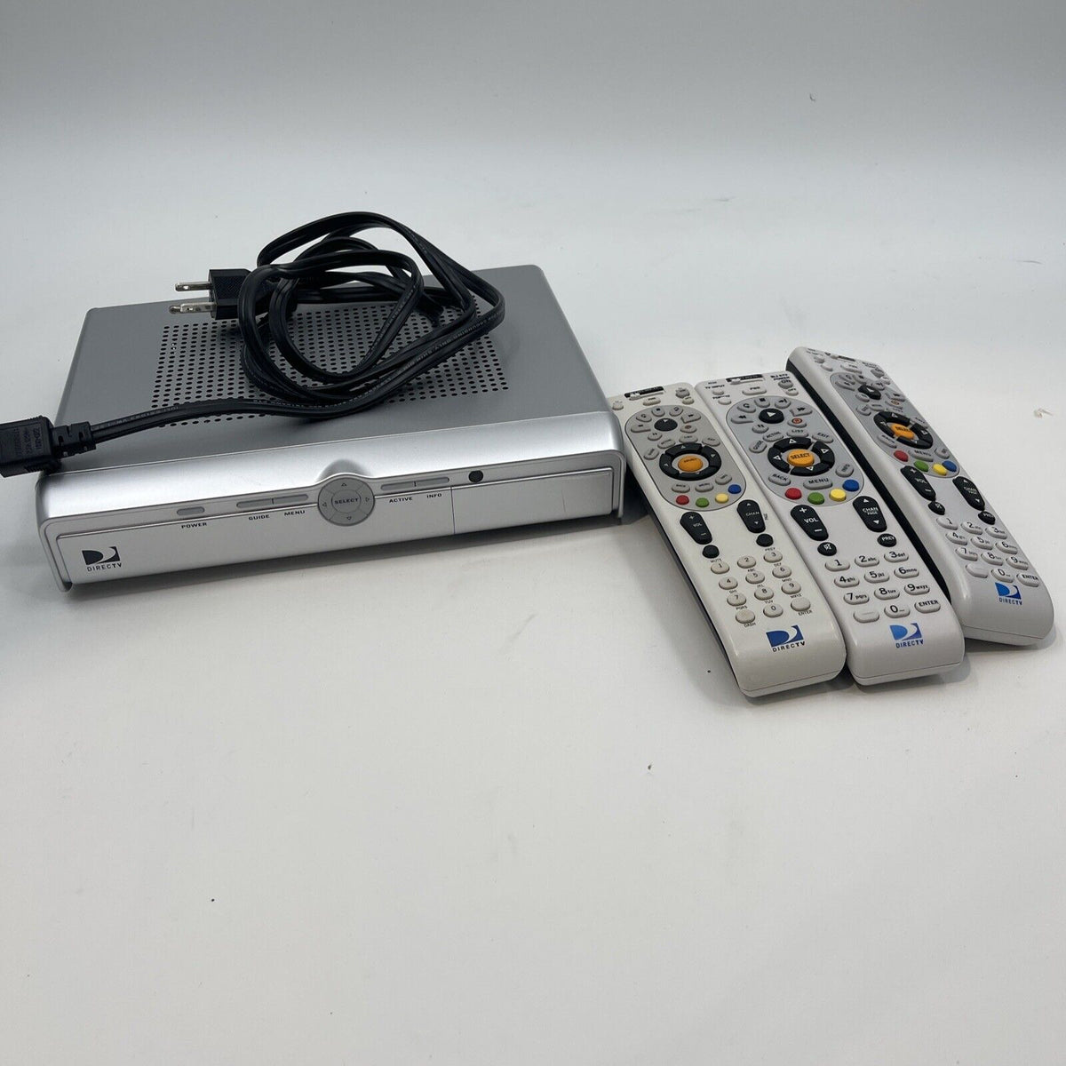 Direct TV Model D11 Satellite Receiver Box + 3 Remotes – Robert Terkla